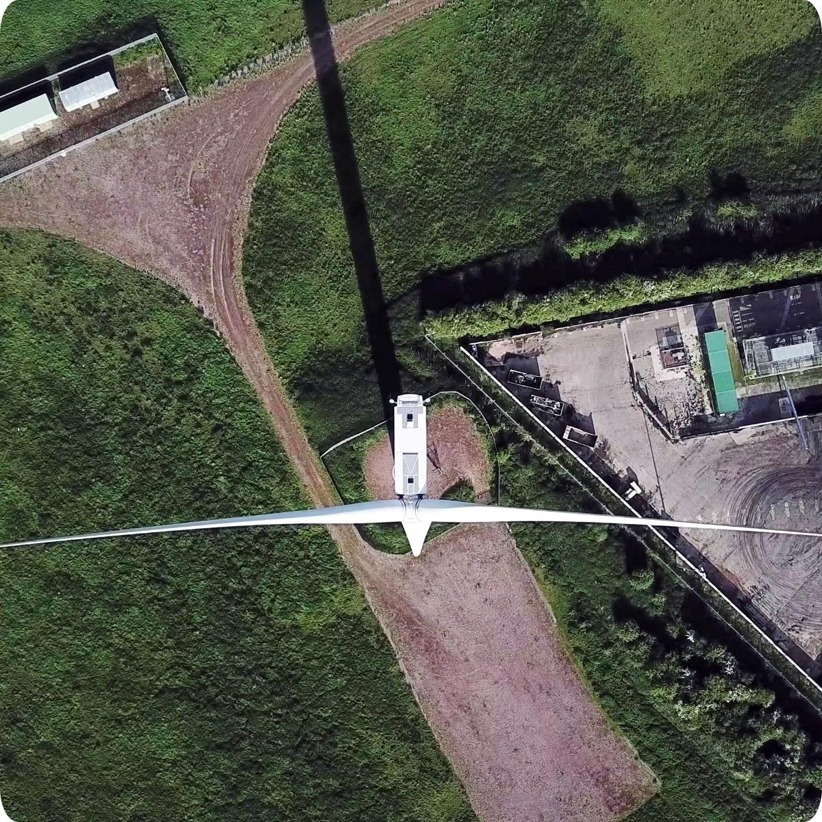 Continuous wind turbine blade monitoring with EOLOGIX-PING